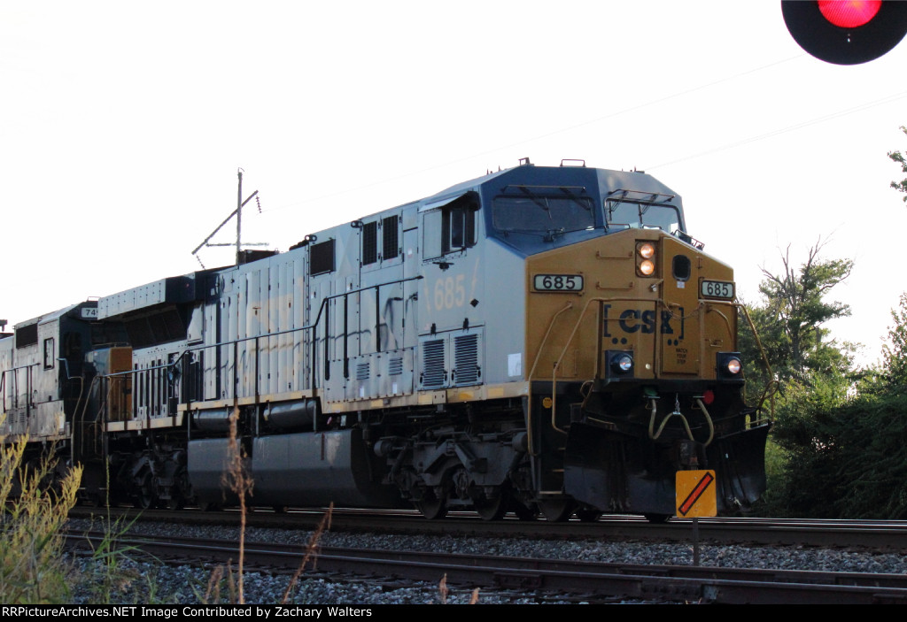 CSX 685